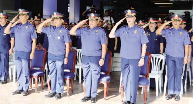 PHILIPPINE NATIONAL POLICE UNVEILS NEW FASHION UNIFORM | The Adobo ...