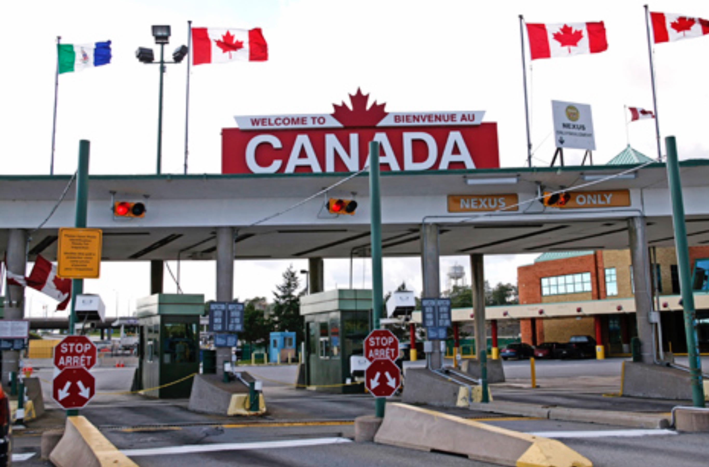 Canada To Build Wall Along Its Border With The U.S. | The Adobo Chronicles