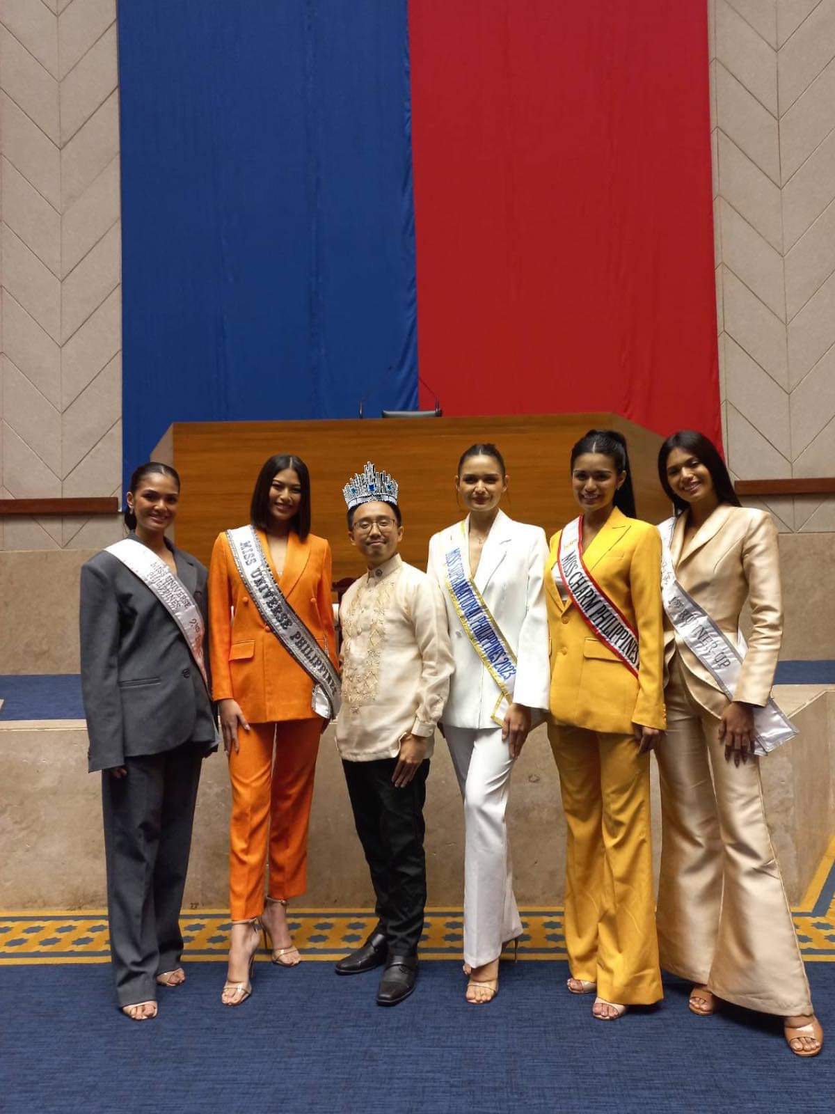 Photo Of The Day: Still Short Even With The Crown | The Adobo Chronicles